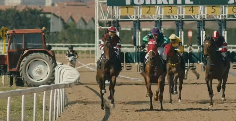 Bold Pilot - Storia di un campione: tutto sul film tratto da una ...