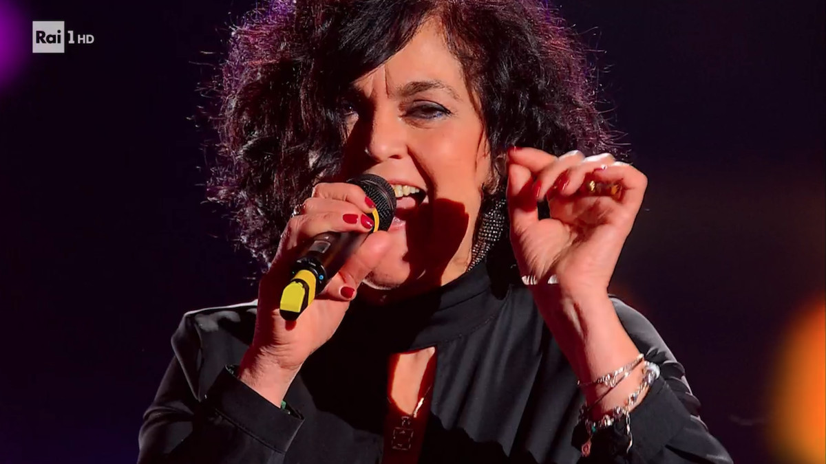 The Voice Senior: Lisa Manosperti emoziona con Mia Martini