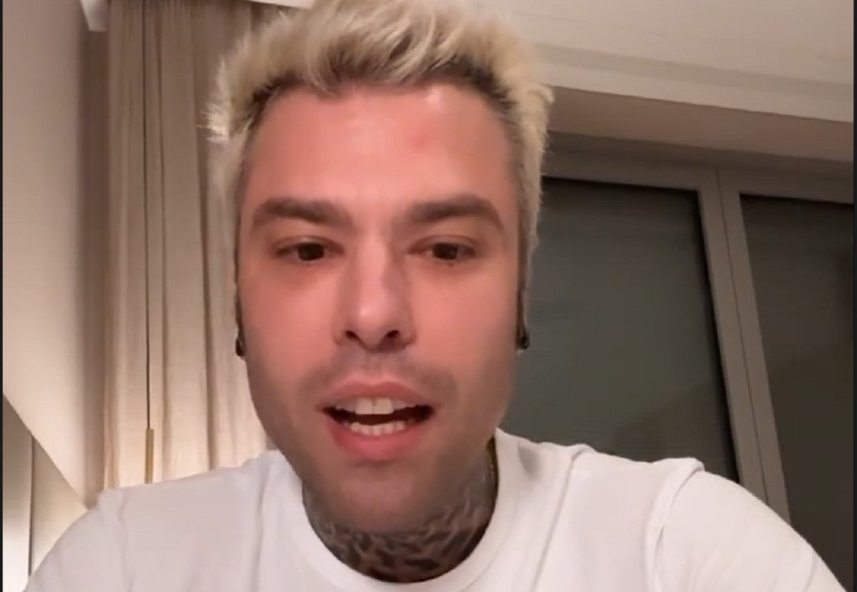 Fedez sta male, la confessione: "Colpa di un farmaco e dell'effetto ...