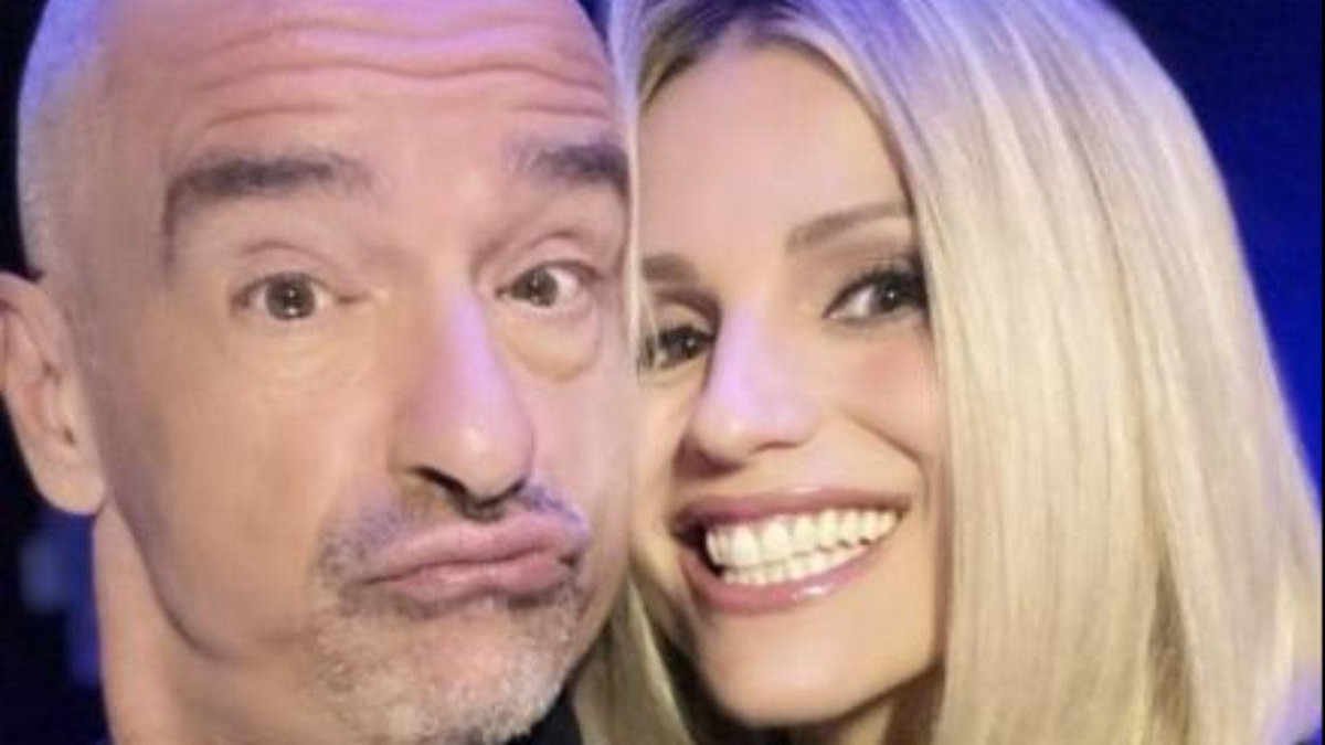 Eros Ramazzotti e Michelle Hunziker, la prima foto da nonni insieme è ...