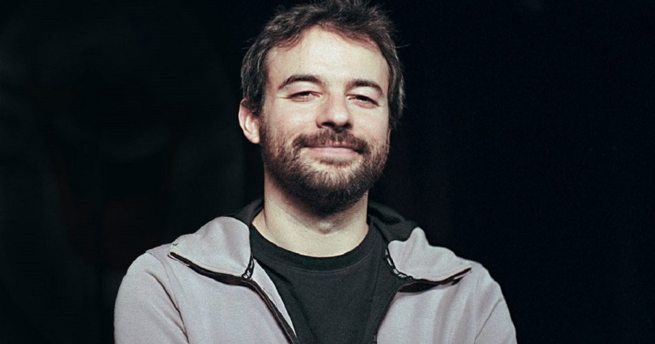Stefano Rapone, lo stand up comedian della tv: chi è, carriera ...