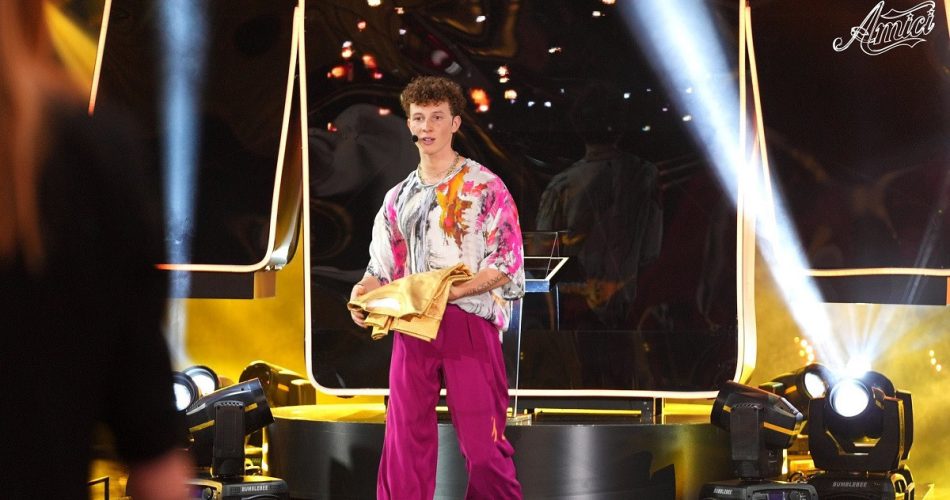 Tutto su Wax: età, fidanzata, genitori e tutte le cose da sapere sul ...