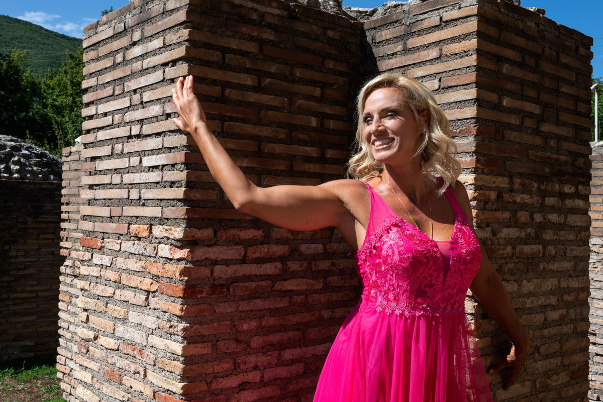 Annalisa Minetti confessa la cecità completa, le sue sfide da Miss ...