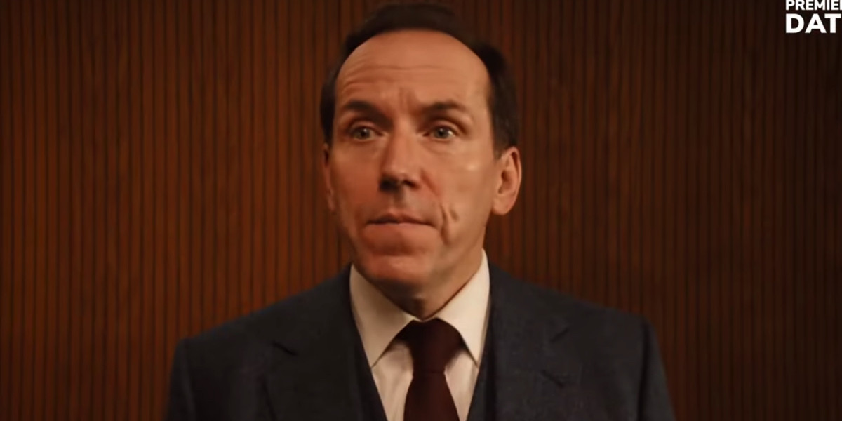 Professor T al via la seconda stagione: trama e anticipazioni del 4 agosto