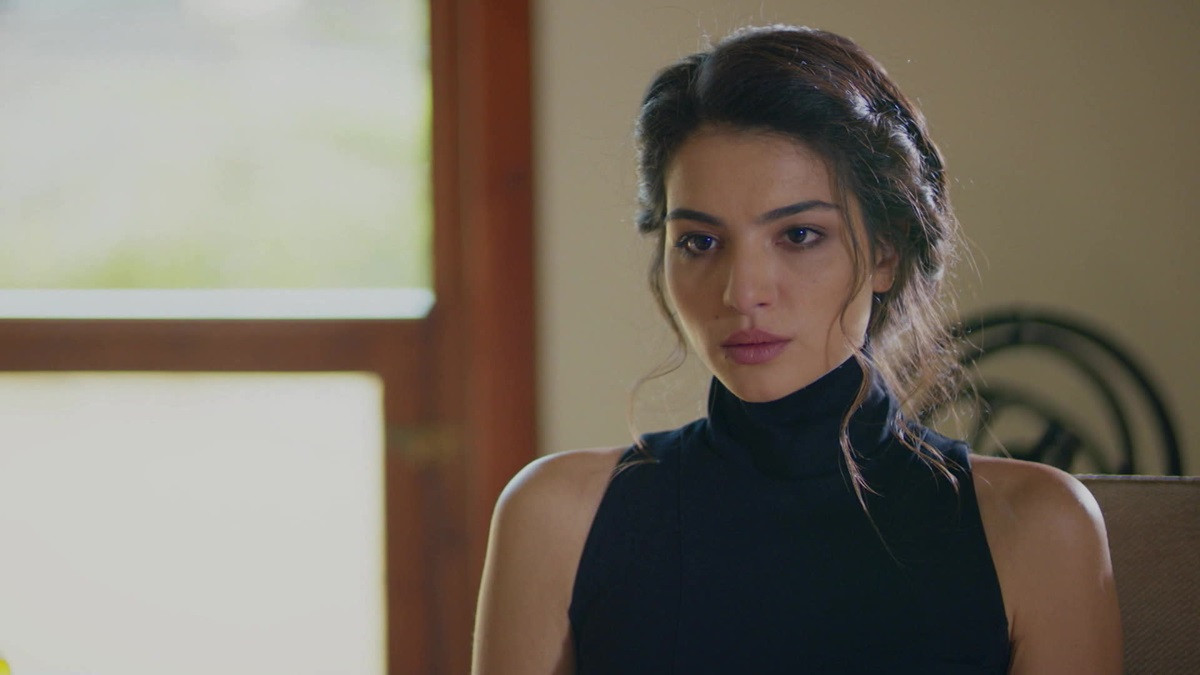 Endless Love, anticipazioni puntata di oggi: Nihan e la valigetta dei ricordi