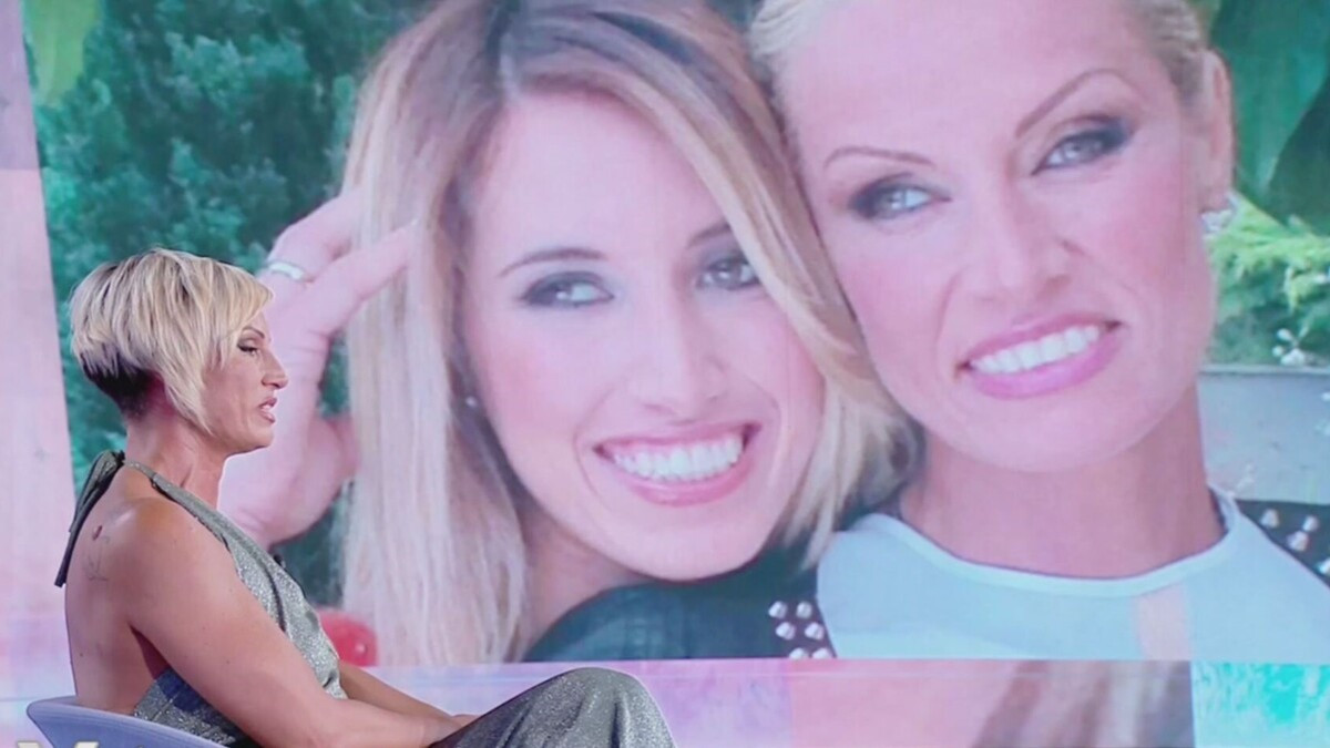 Francesca Minetti, chi è la sorella di Annalisa e che malattia ha