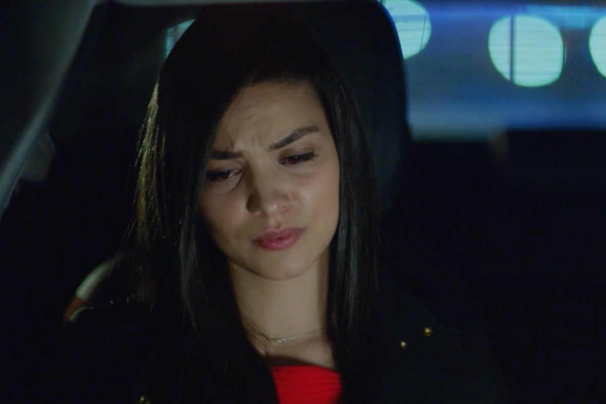 Endless Love, anticipazioni puntata di oggi: Zeynep ha paura di Emir